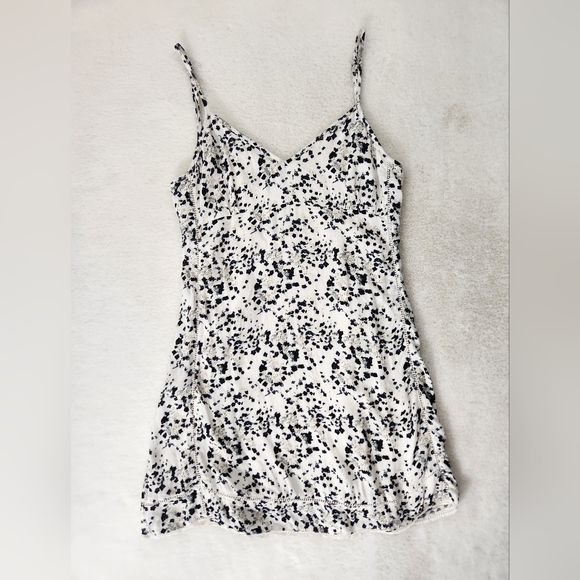 Aritzia | Dresses | Aritzia Sunday Best Sexton Mini Dress | Poshmark